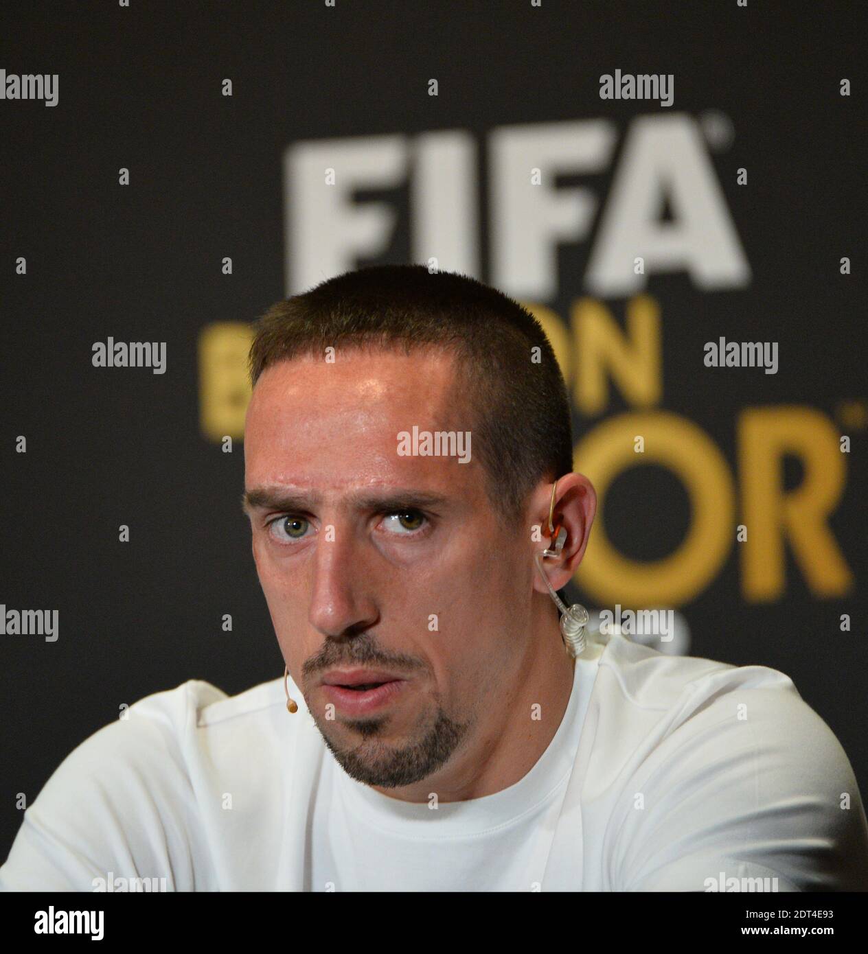 FIFA Golden Ball 2013's Press Conference of Cristiano Ronaldo, Messi ...