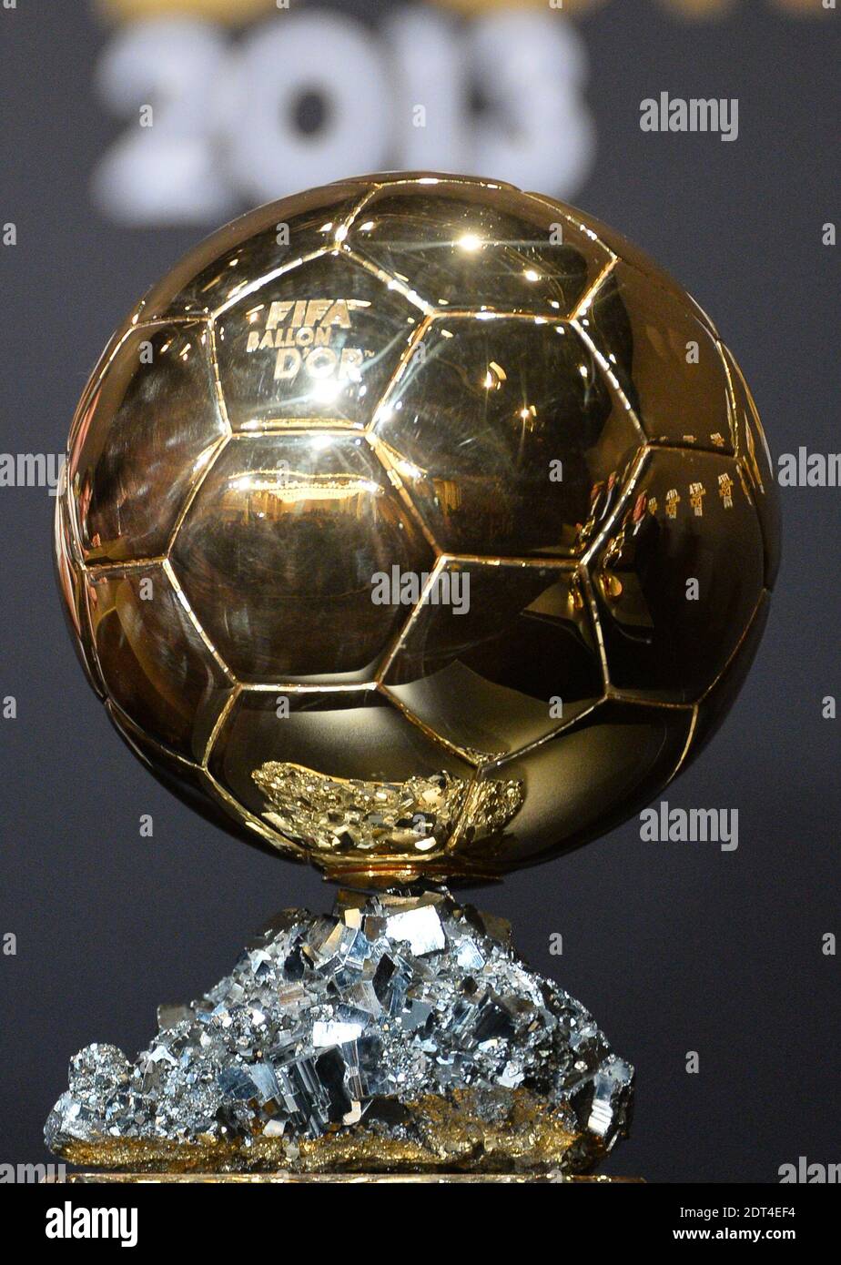 Illustration of Golden Ball statue during FIFA Golden Ball 2013's Press ...