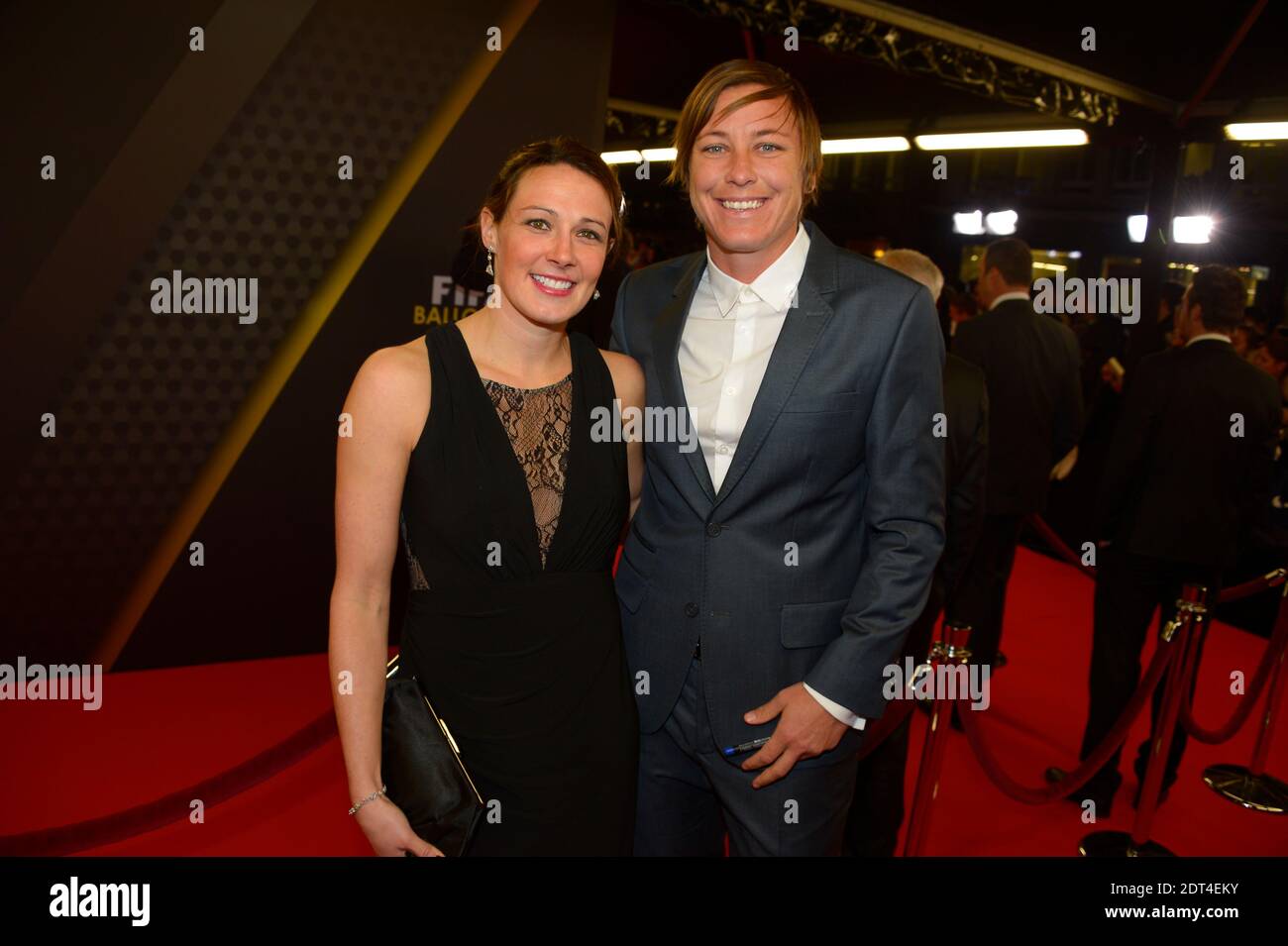 USA Top Woman Football player Amy Wambach and her friend during a photo ...