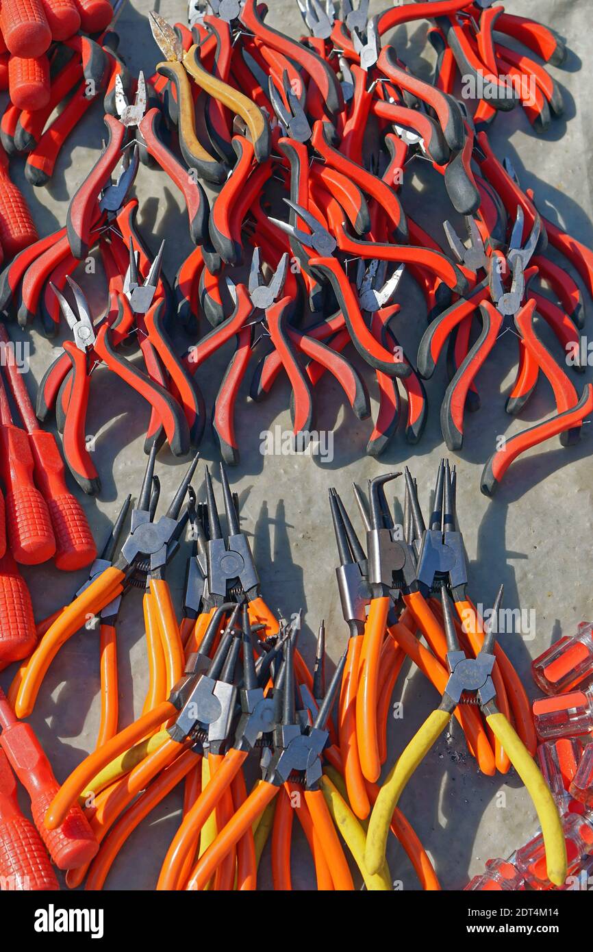Various shapes and sizes of pliers work tool Stock Photo - Alamy