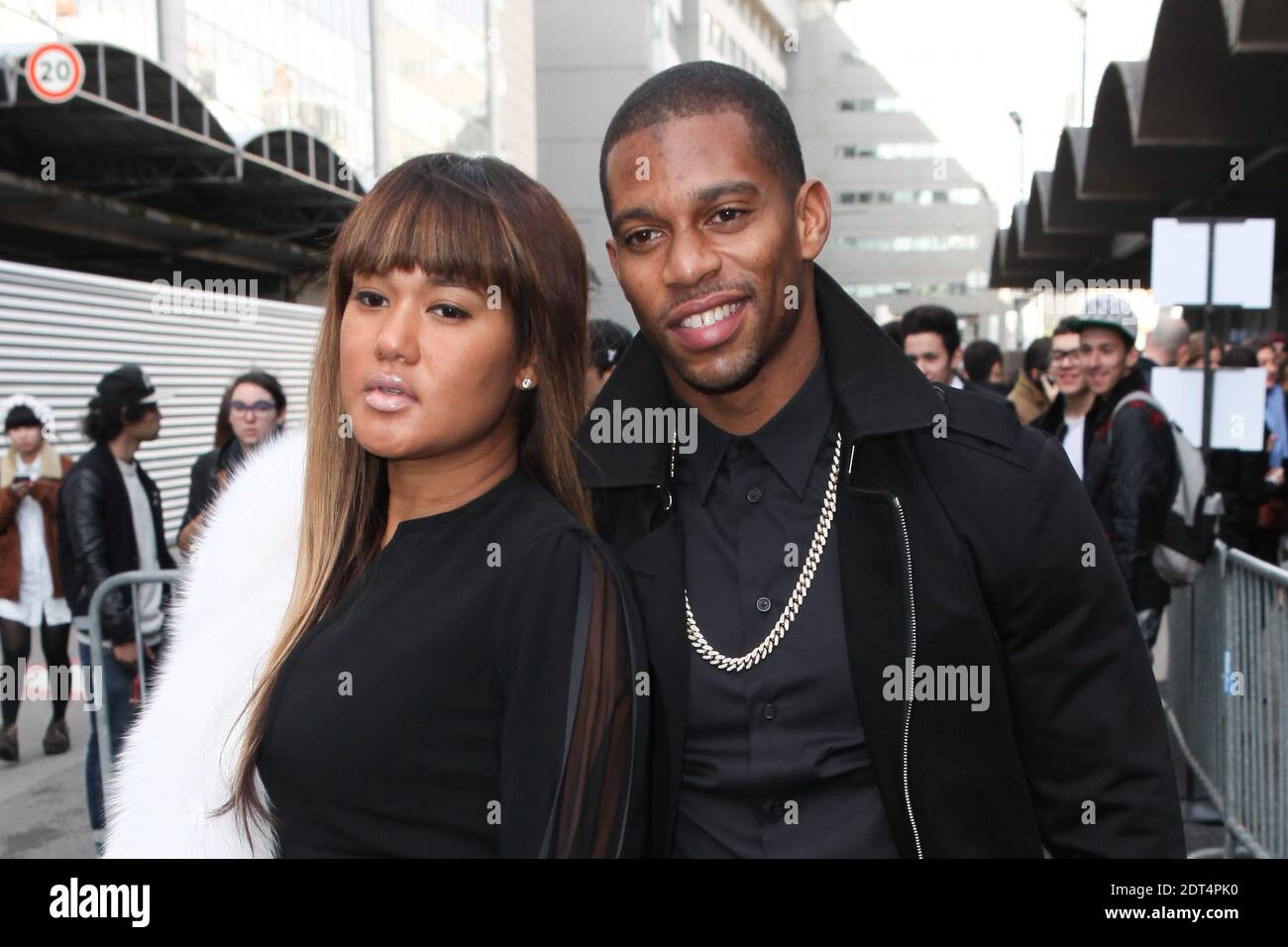 Victor cruz with his girlfriend elaina watley hi-res stock photography ...