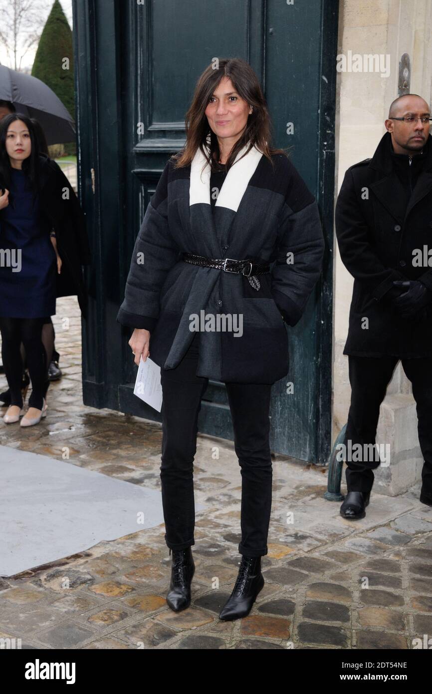 Emmanuelle Alt arriving to the Christian Dior Spring-Summer 2014 Haute ...
