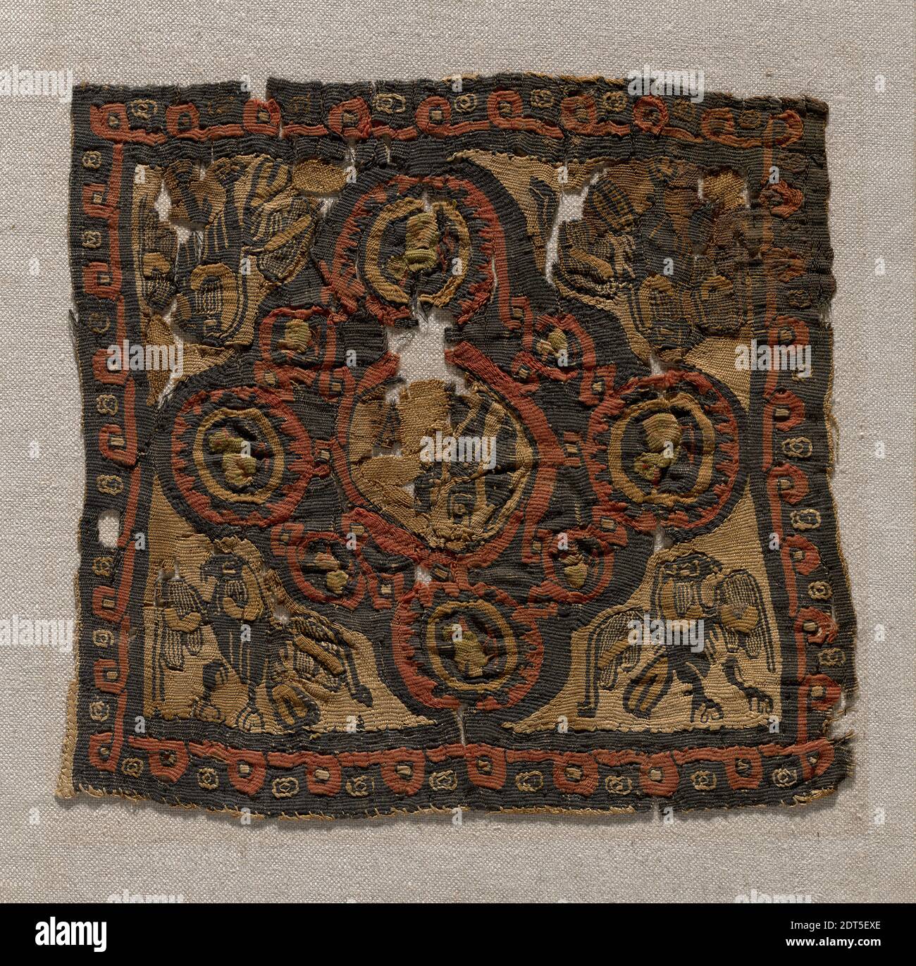 Egyptian fabric hi-res stock photography and images - Alamy