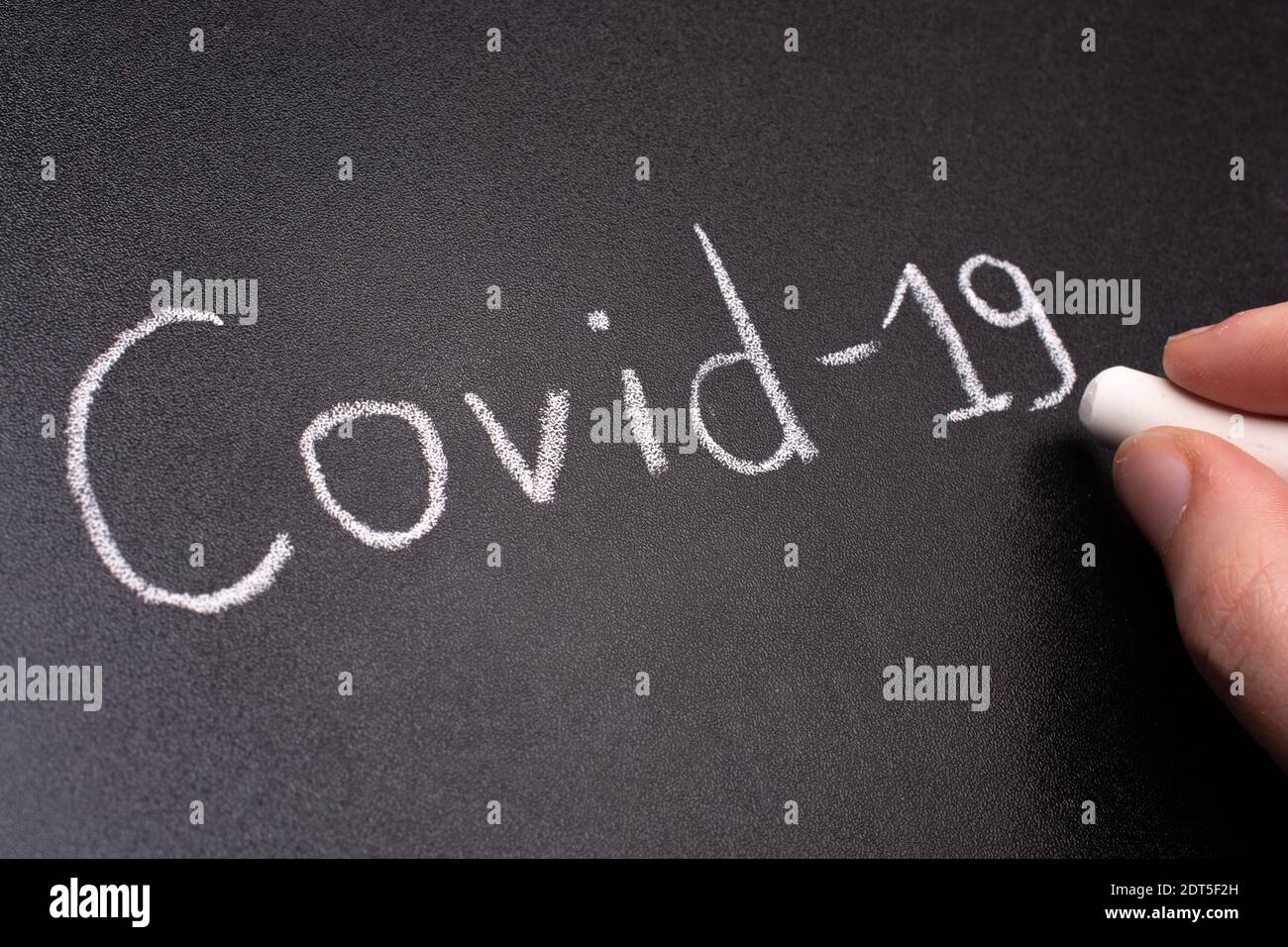 Blank Chalk Board. COVID-19. CORONAVIRUS WARNING SIGN Stock Photo - Alamy