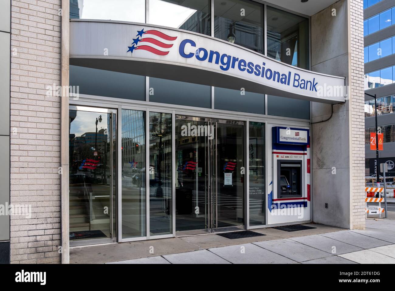 Bank one branch hi-res stock photography and images - Alamy