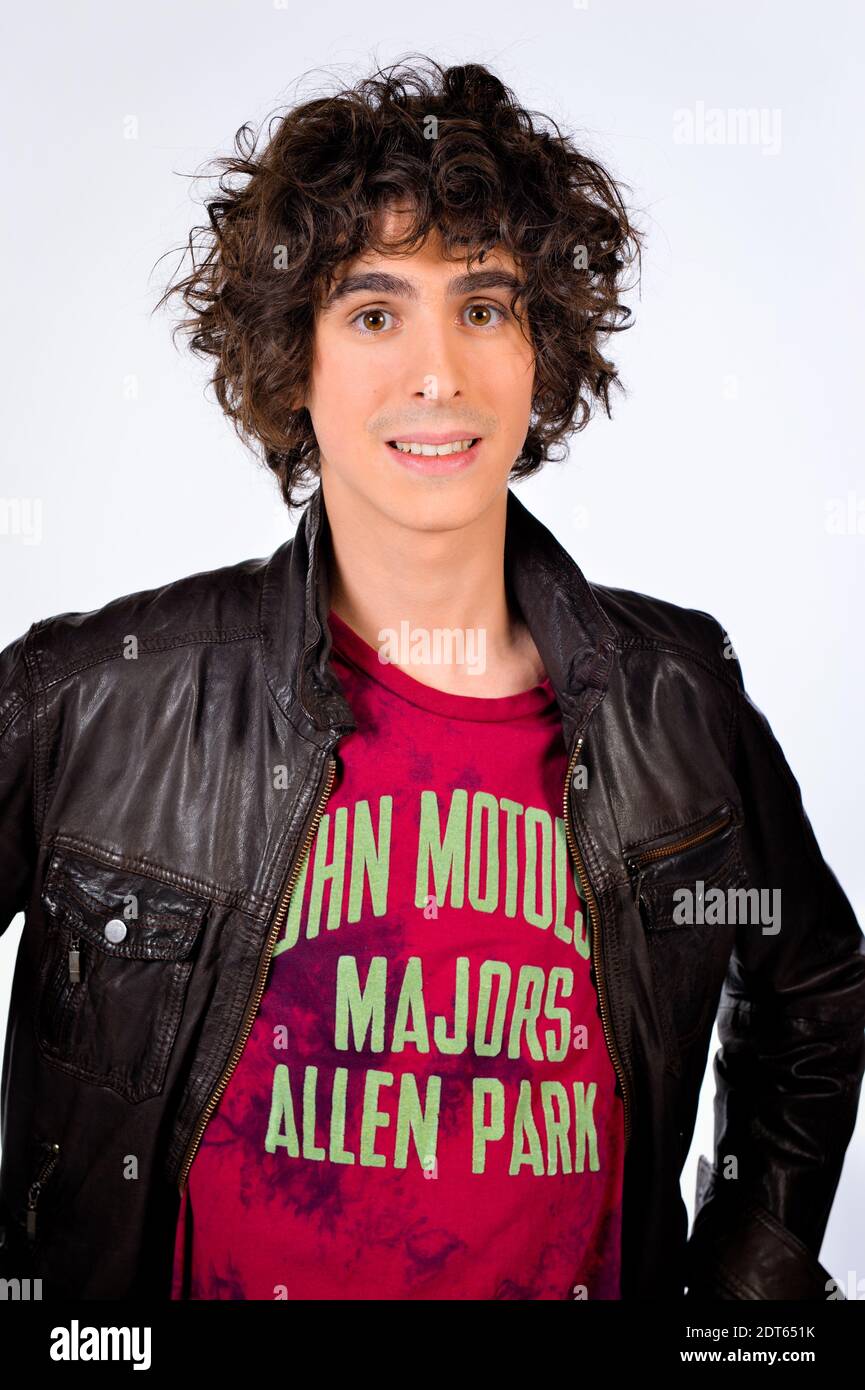 EXCLUSIF - Nouvelle Star 2014 - Studio Prime 5 - Alvaro pose pour notre ...
