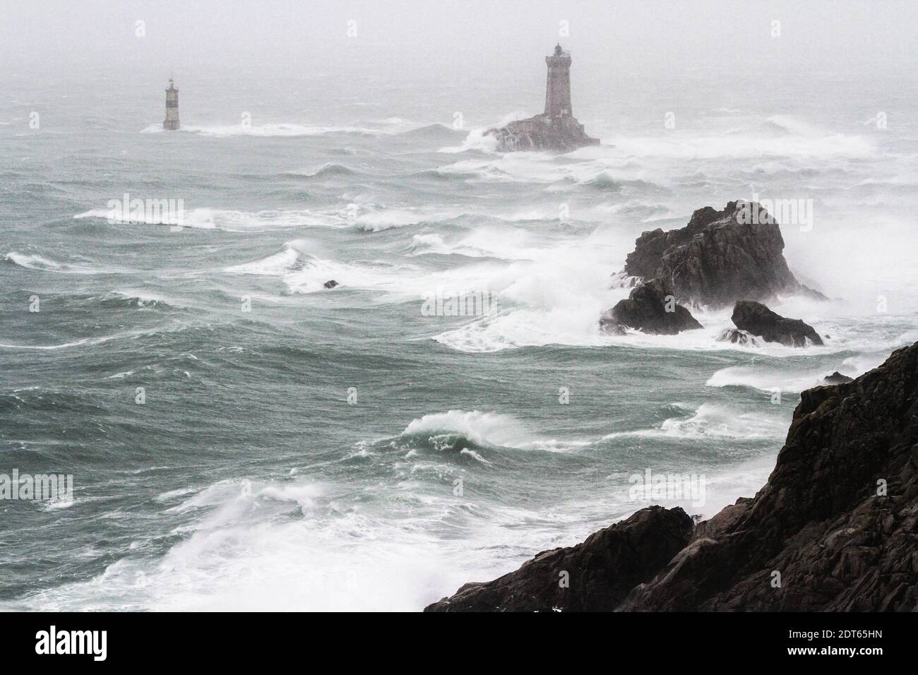 Pointe du raz tempete hi-res stock photography and images - Alamy