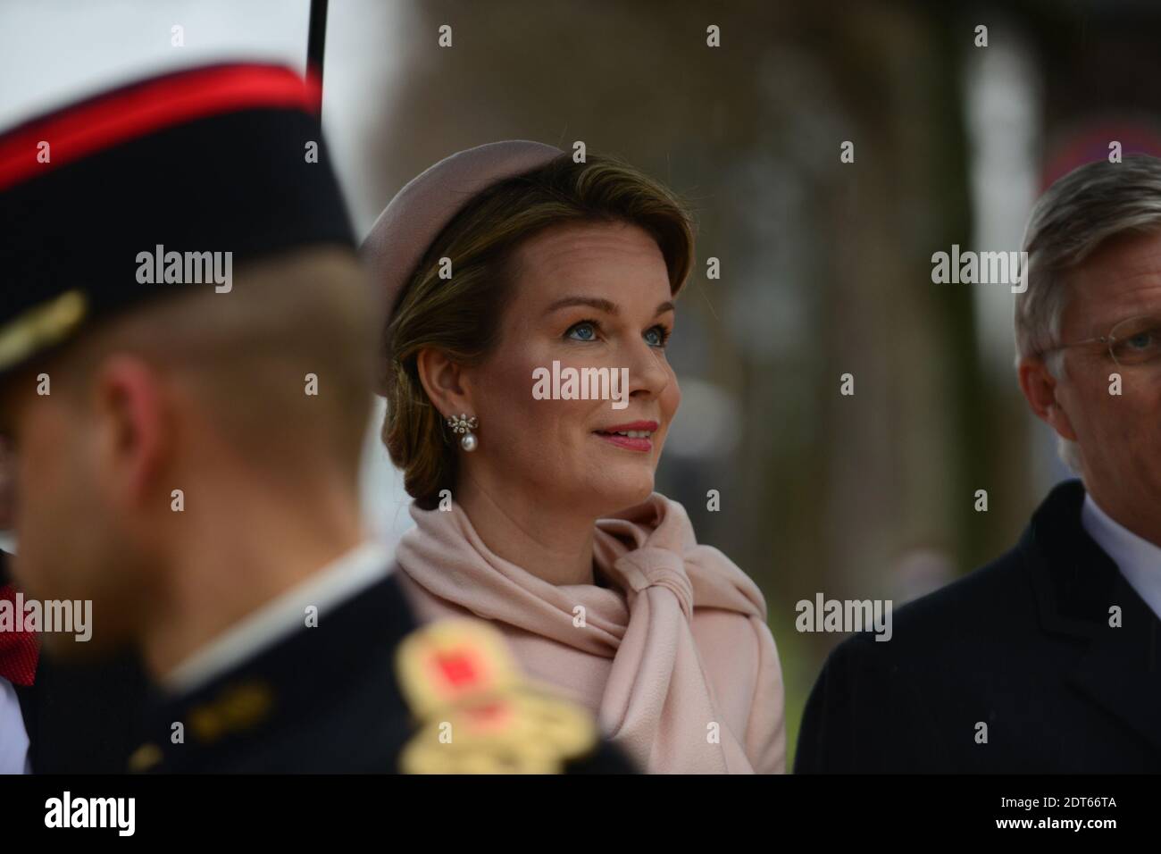Queen Mathilde of Belgium lays a wreath on the statue of King Albert I ...