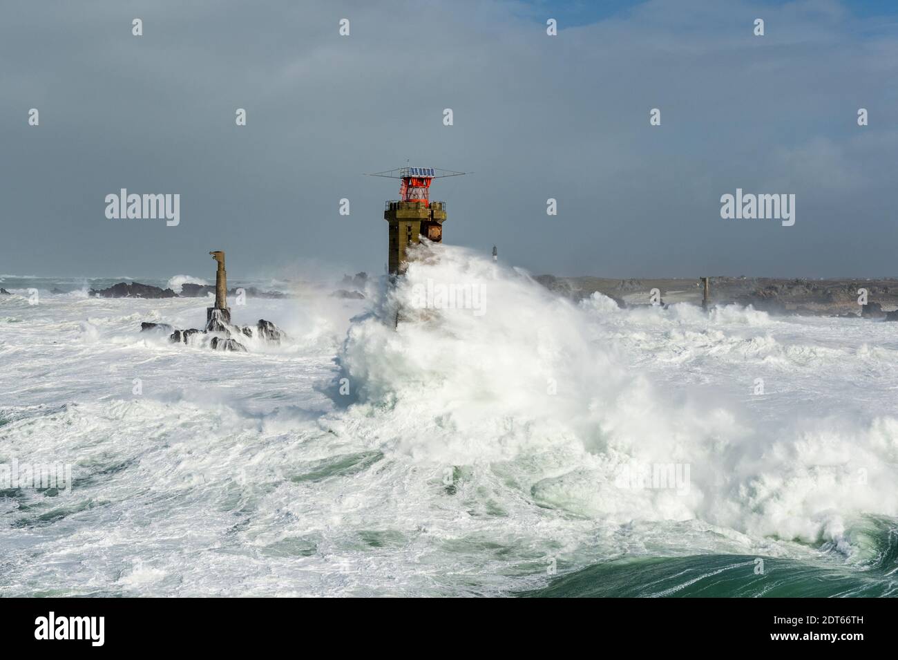 Phare ouessant hi-res stock photography and images - Alamy