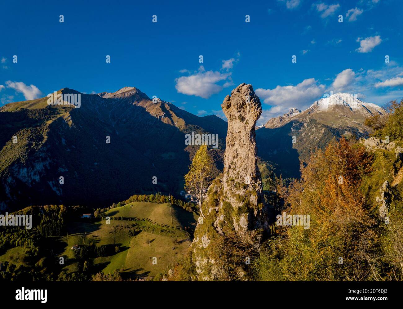 natural pillar of rock in the shape of a bottle Stock Photo - Alamy