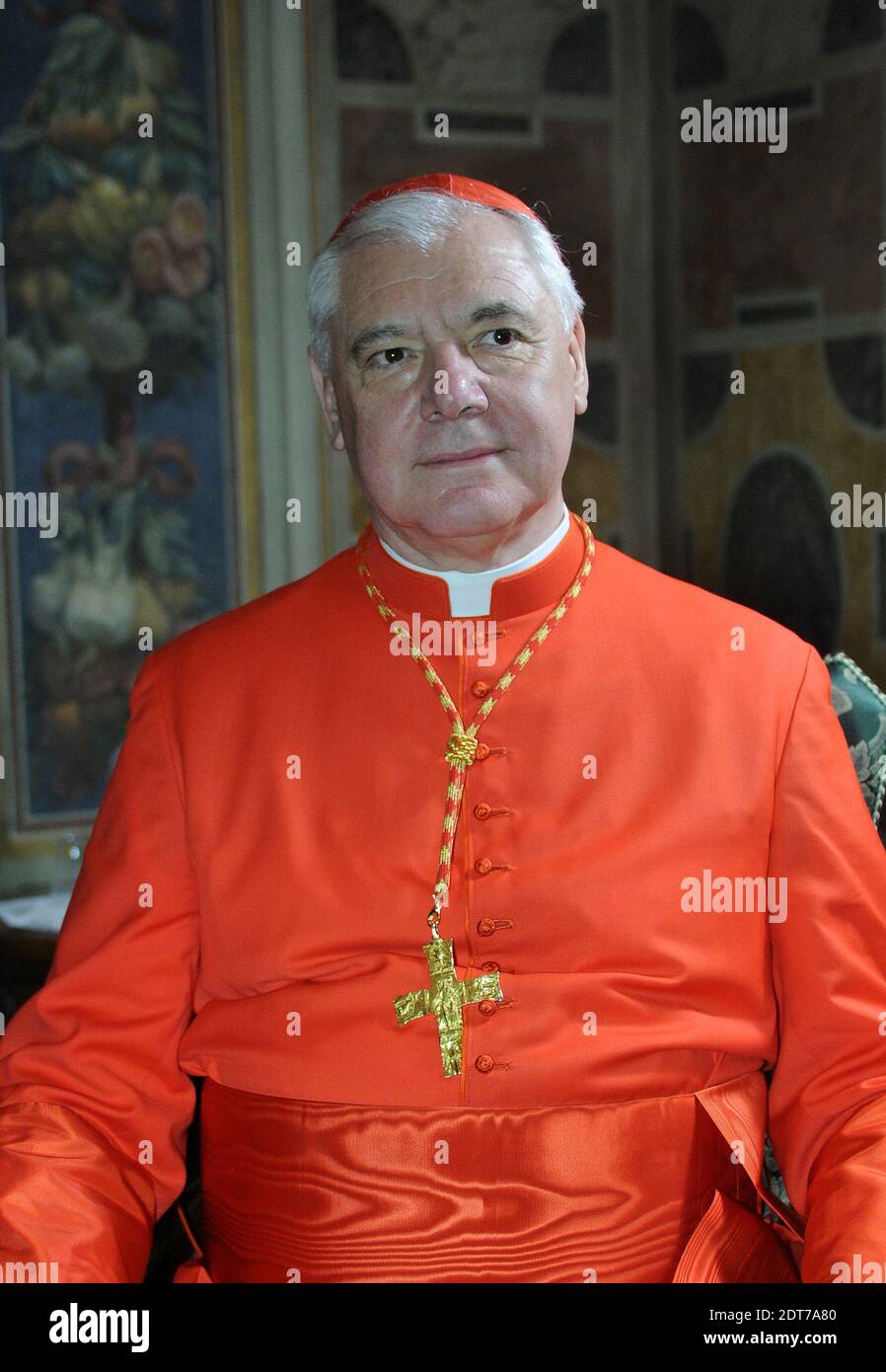 Cardinal gerhard ludwig muller hi-res stock photography and images - Alamy