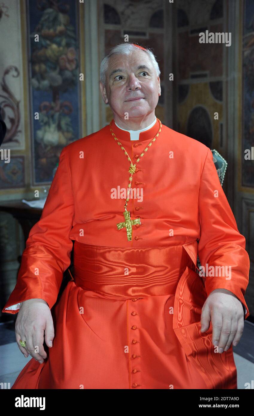 Cardinal gerhard ludwig muller hi-res stock photography and images - Alamy