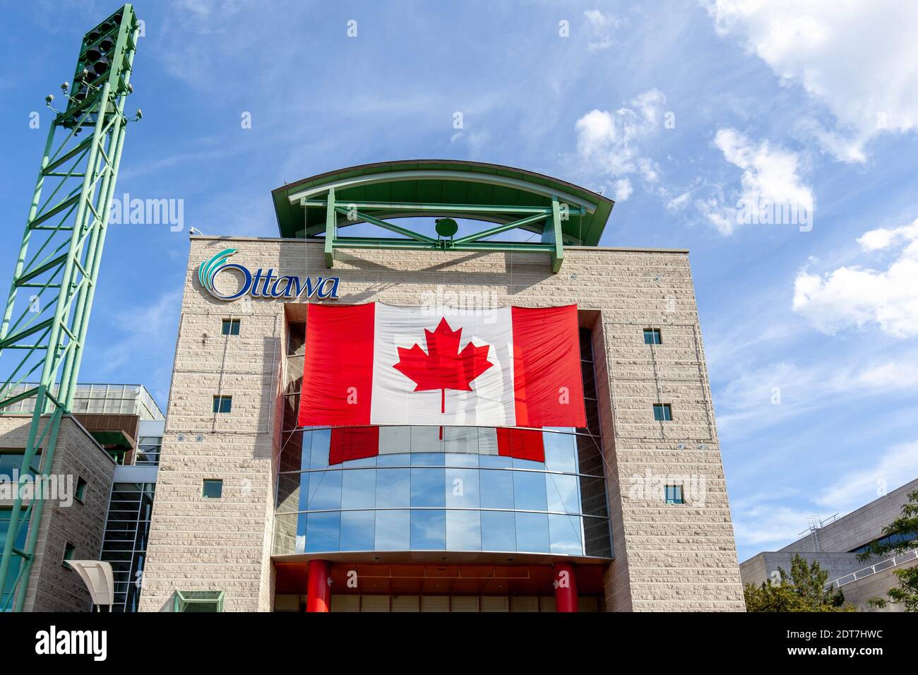Ottawa city hall hi-res stock photography and images - Alamy