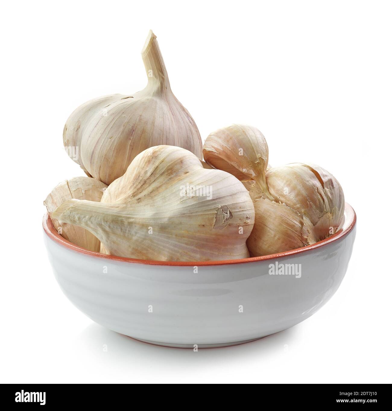 bowl of garlic isolated on white background Stock Photo - Alamy