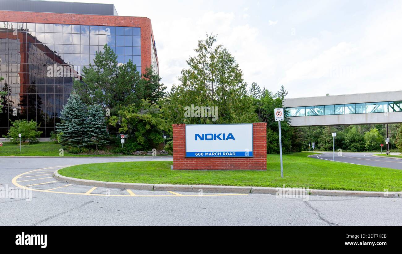 Nokia logo hi-res stock photography and images - Alamy