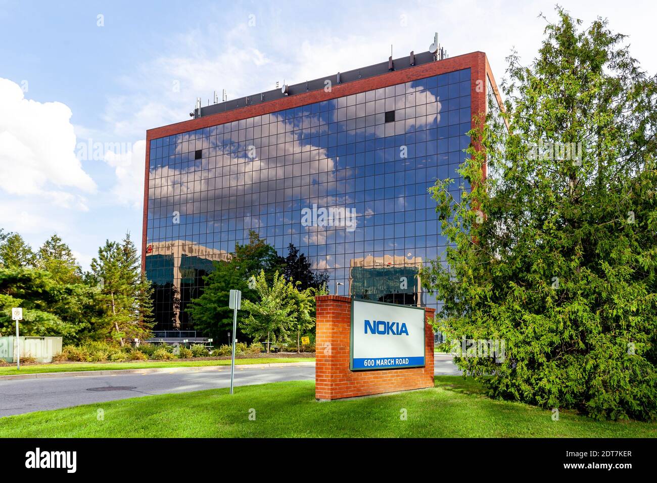 Nokia sign hi-res stock photography and images - Alamy