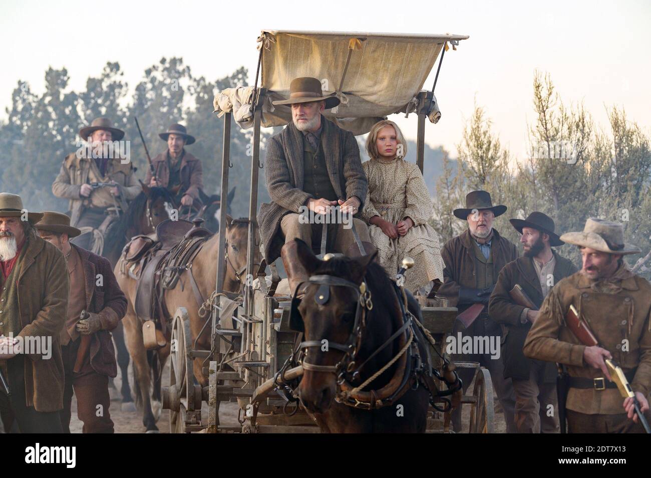NEWS OF THE WORLD, from left: Tom Hanks, Helena Zengel, 2020. ph: Bruce ...