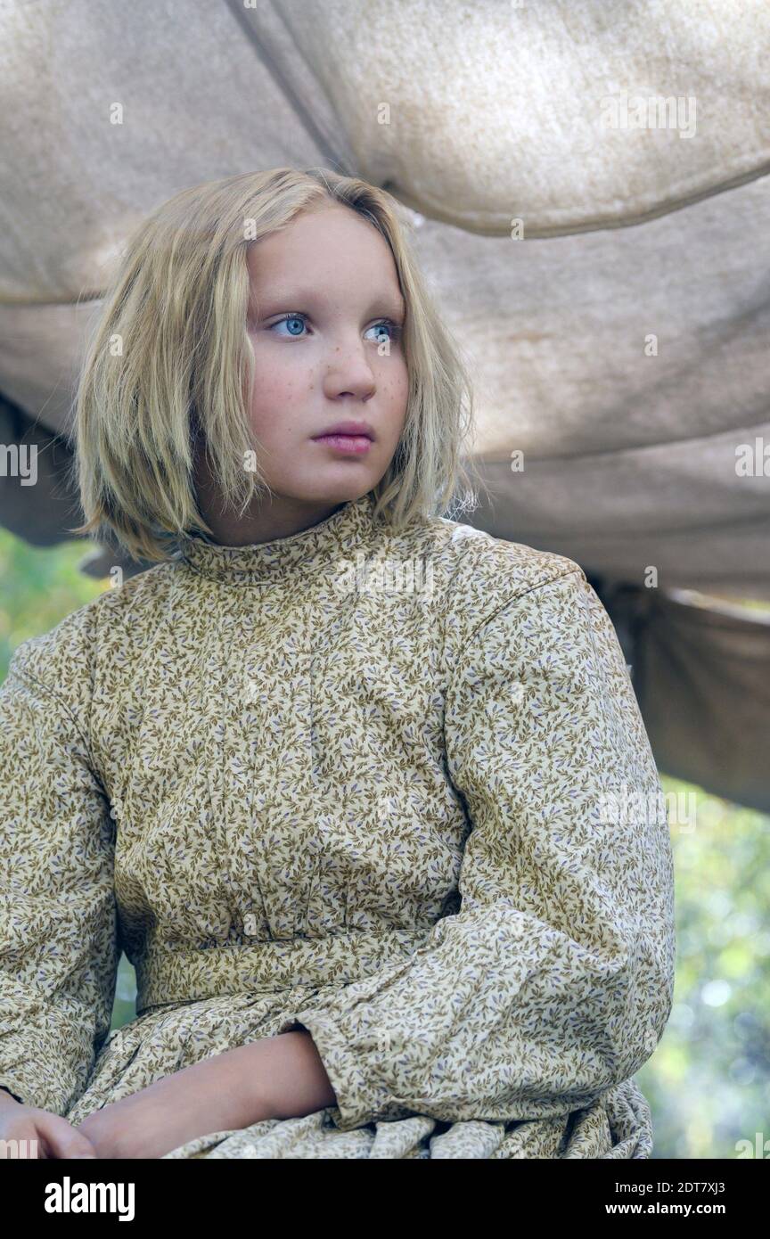 NEWS OF THE WORLD, Helene Zengel, 2020. ph: Bruce W. Talamon ...