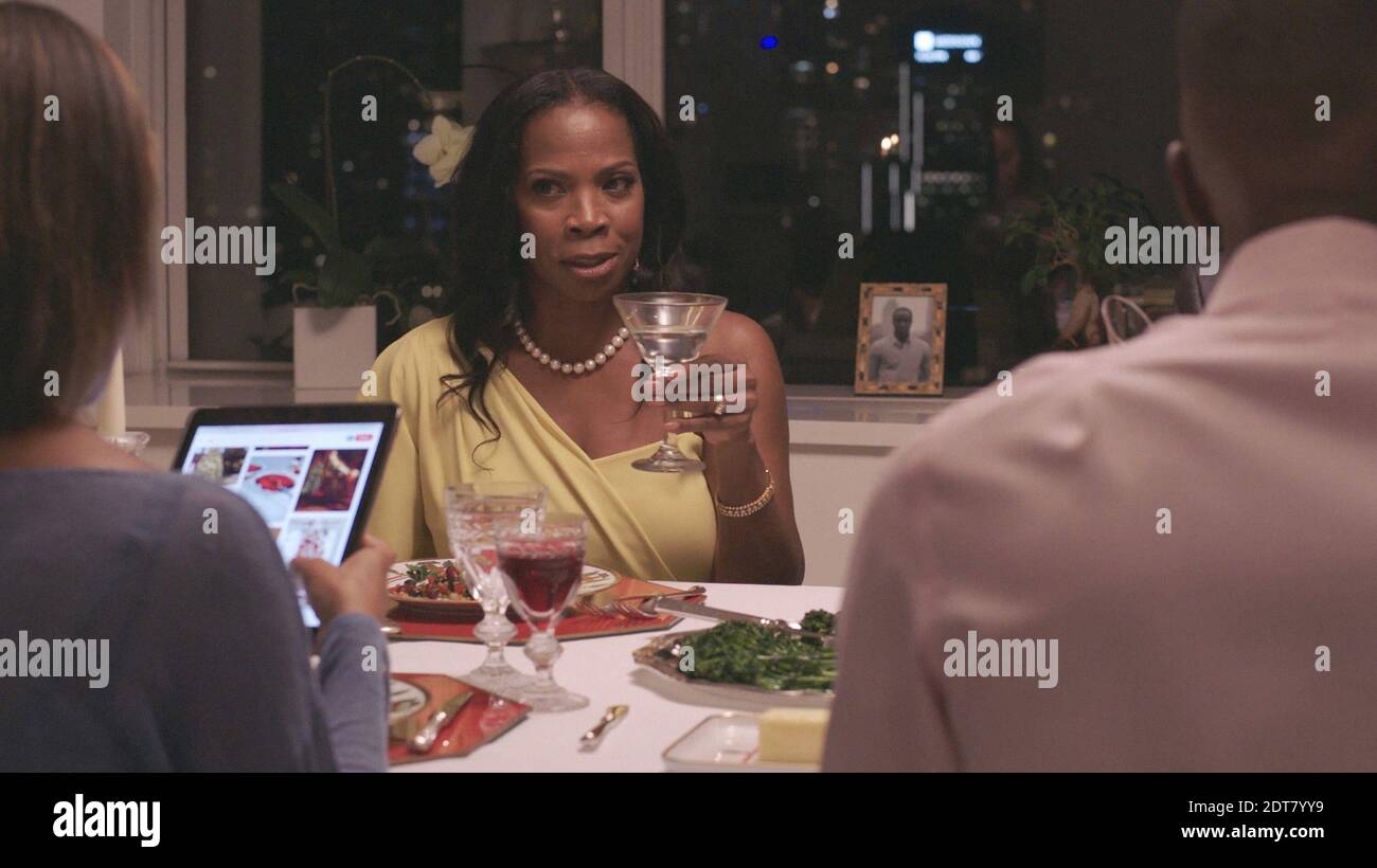 A NEW YORK CHRISTMAS WEDDING, from left: Nia Fairweather, Tyra Ferrell ...