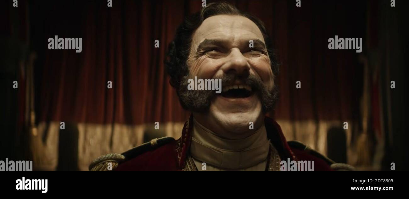 PINOCCHIO, Massimiliano Gallo as The Ringmaster, 2019. © Roadside ...