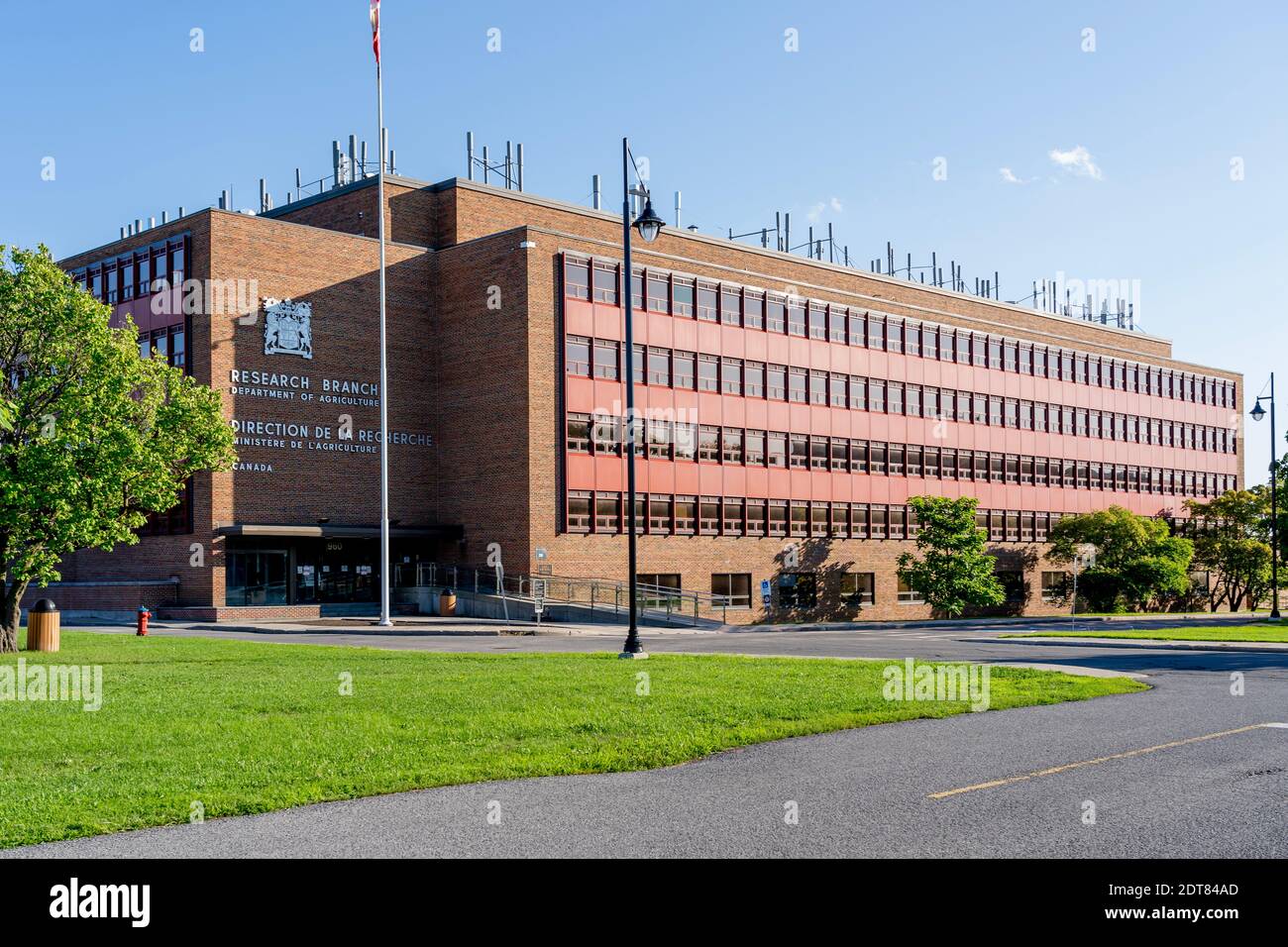 Sign and building of Ottawa Research and Development Centre is seen in ...