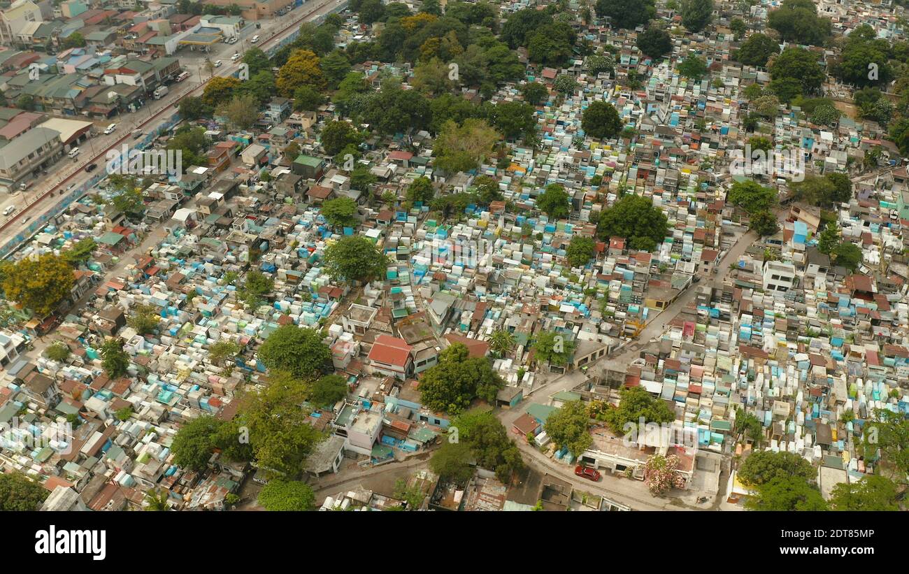 Manila North Cemetery in Manila, Philippines. Many of the mausoleums ...