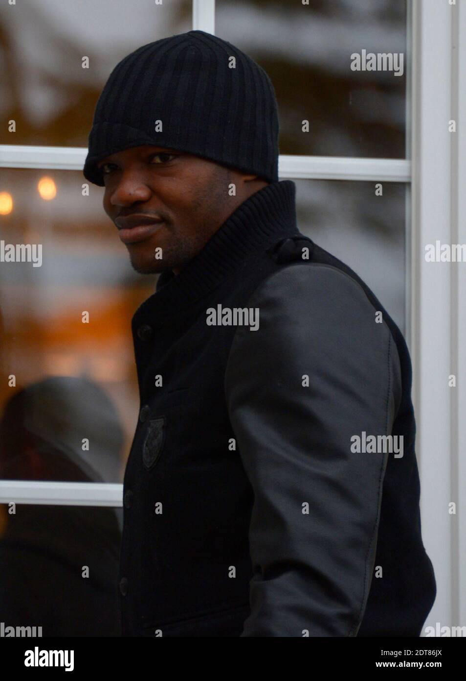 Steve Mandanda arriving at the training center in Clairefontaine-en ...