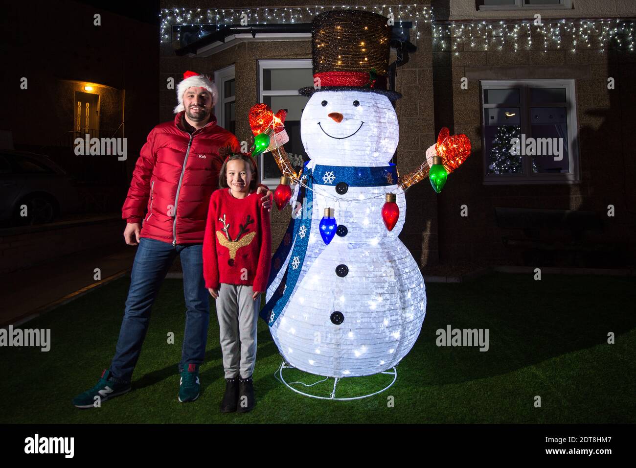 Giant snowman hi-res stock photography and images - Alamy