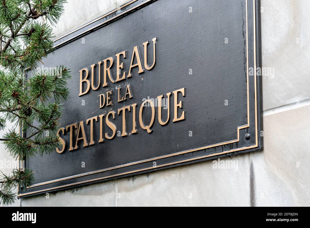 Federal statistics hi-res stock photography and images - Alamy