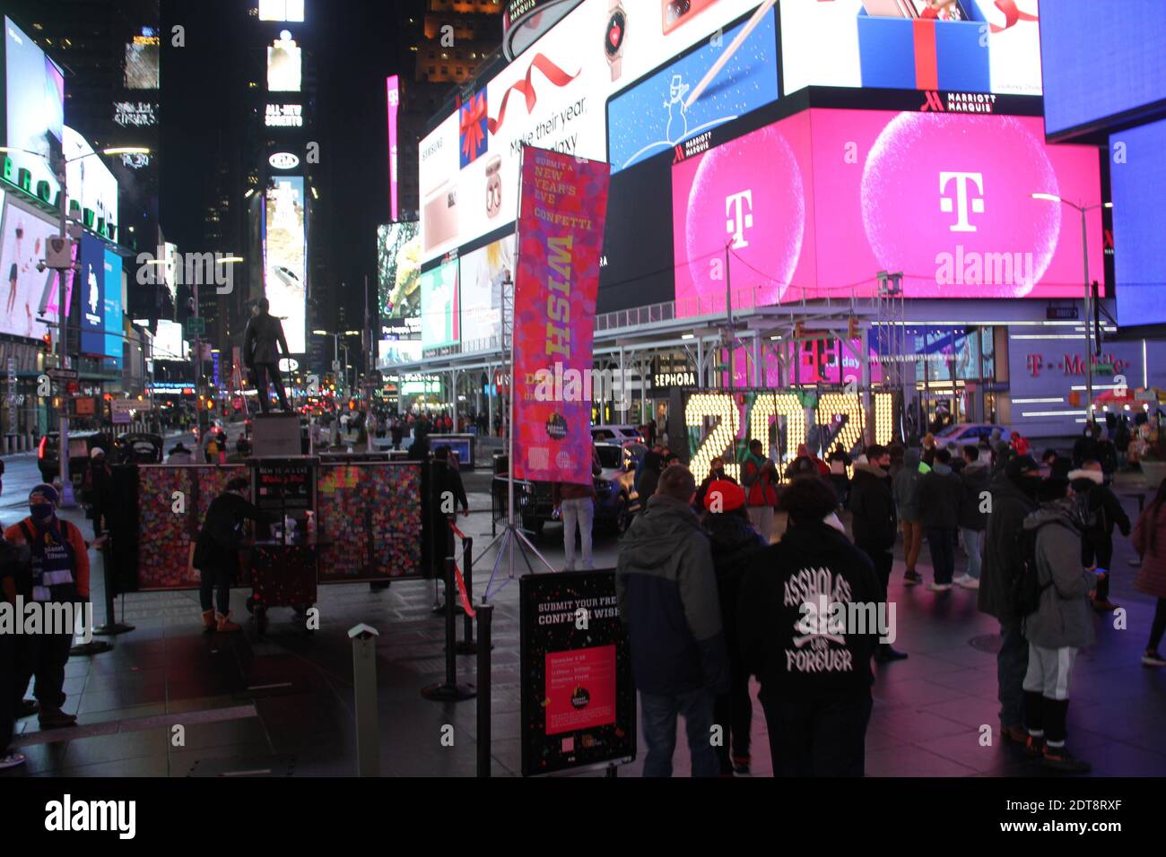 New York, USA. 21st Dec, 2020. (NEW) Welcome 2021 to Times Square ...
