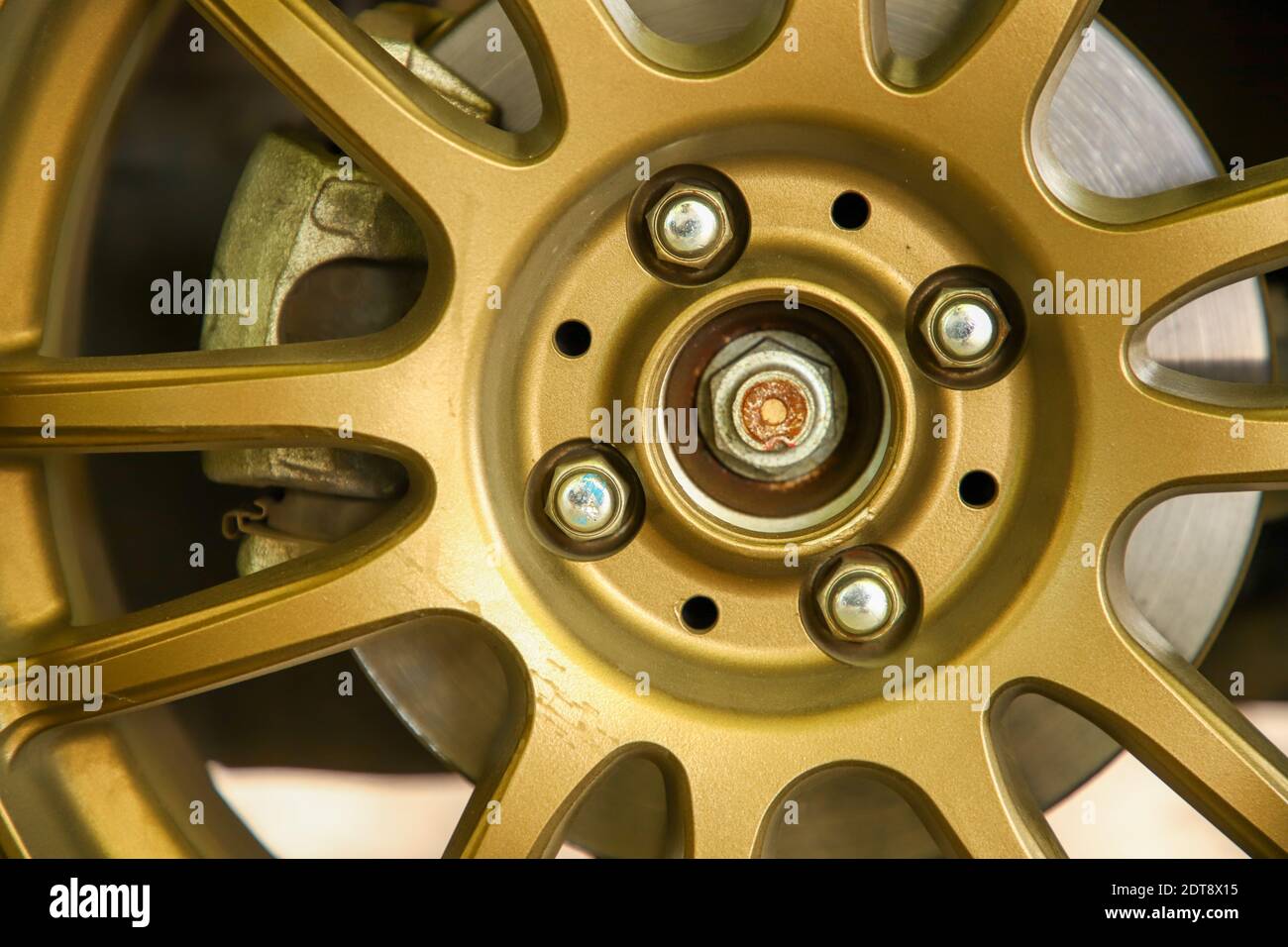 Golden wheel hi-res stock photography and images - Alamy