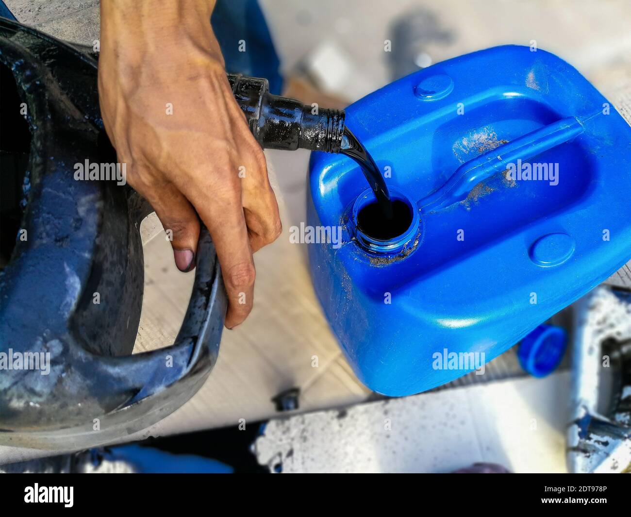 Crude Oil Container High Resolution Stock Photography and Images - Alamy