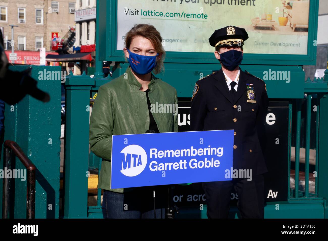 Sarah feinberg hi-res stock photography and images - Alamy