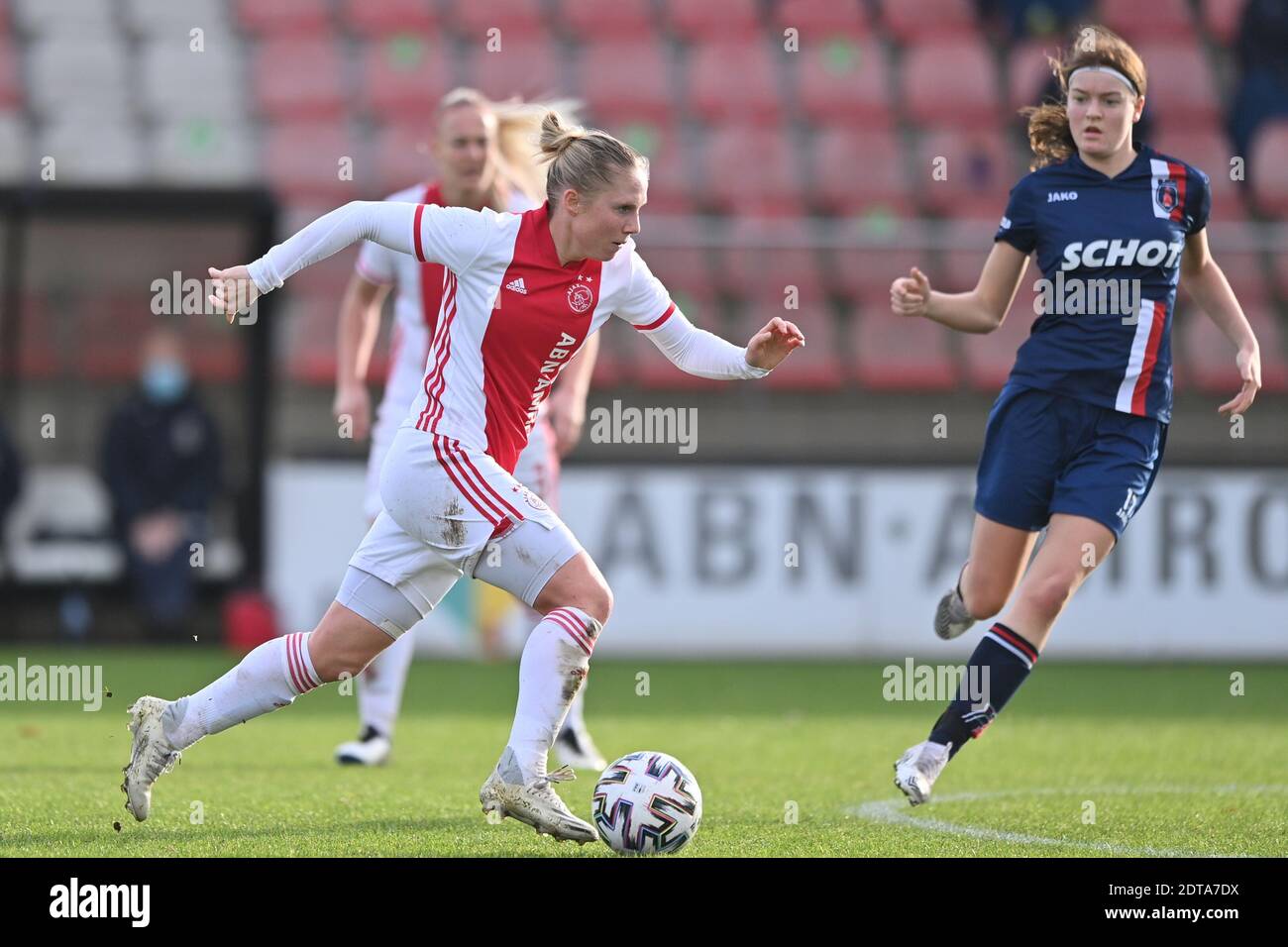 Linda bakker hi-res stock photography and images - Alamy