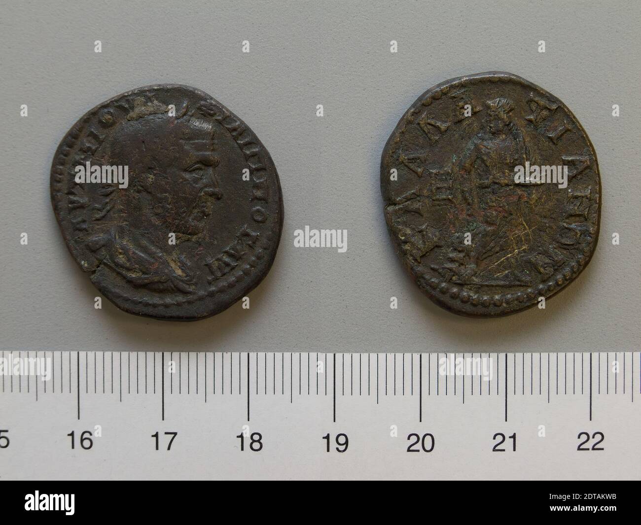 28 90 mm hi-res stock photography and images - Alamy