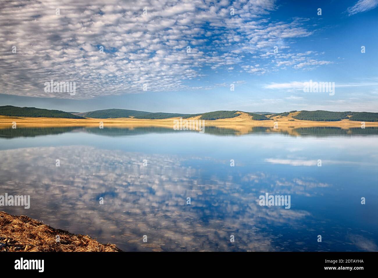 Khar lake hi-res stock photography and images - Alamy