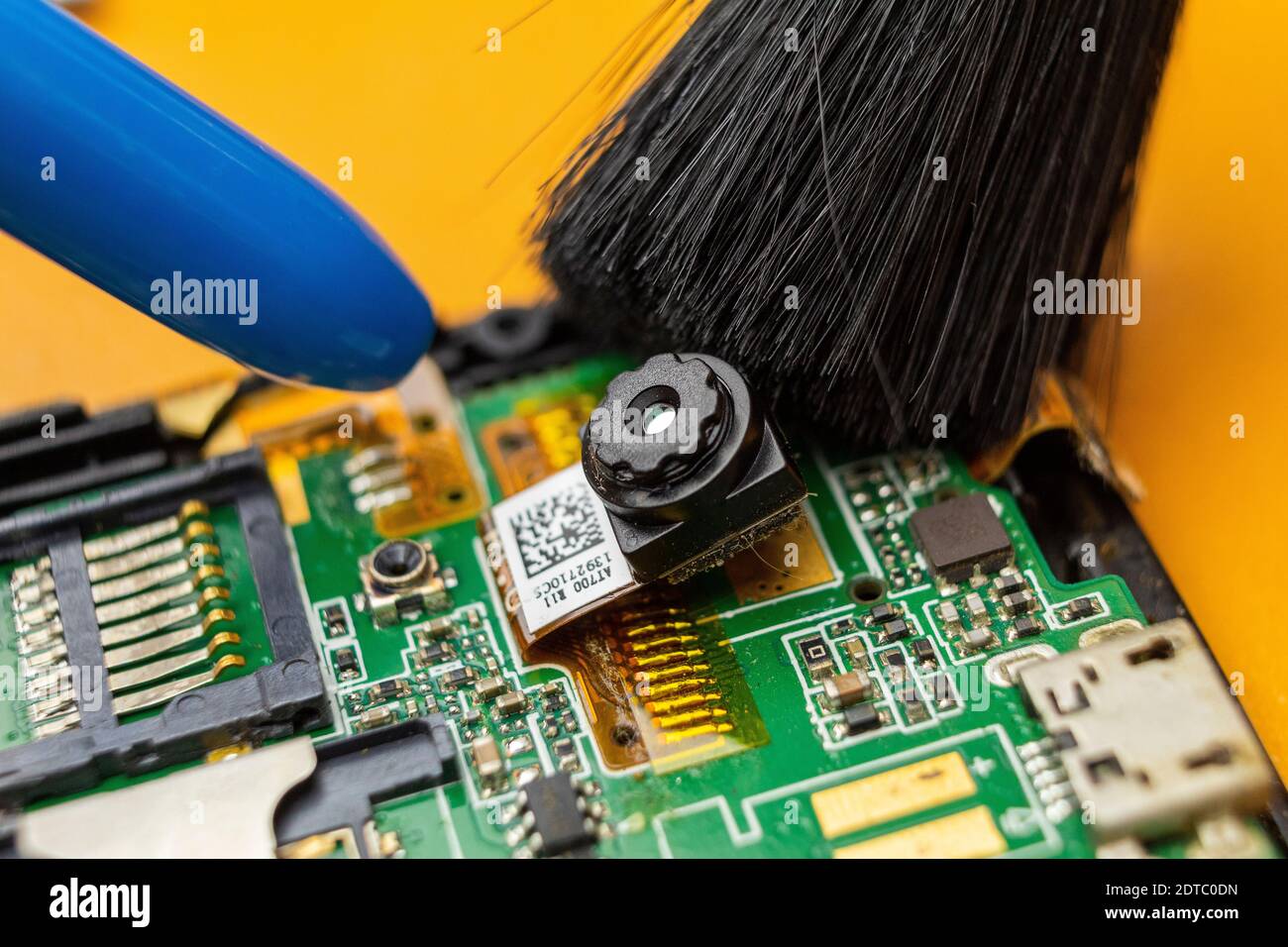 Mobile phone repair. Background and copy space Stock Photo - Alamy