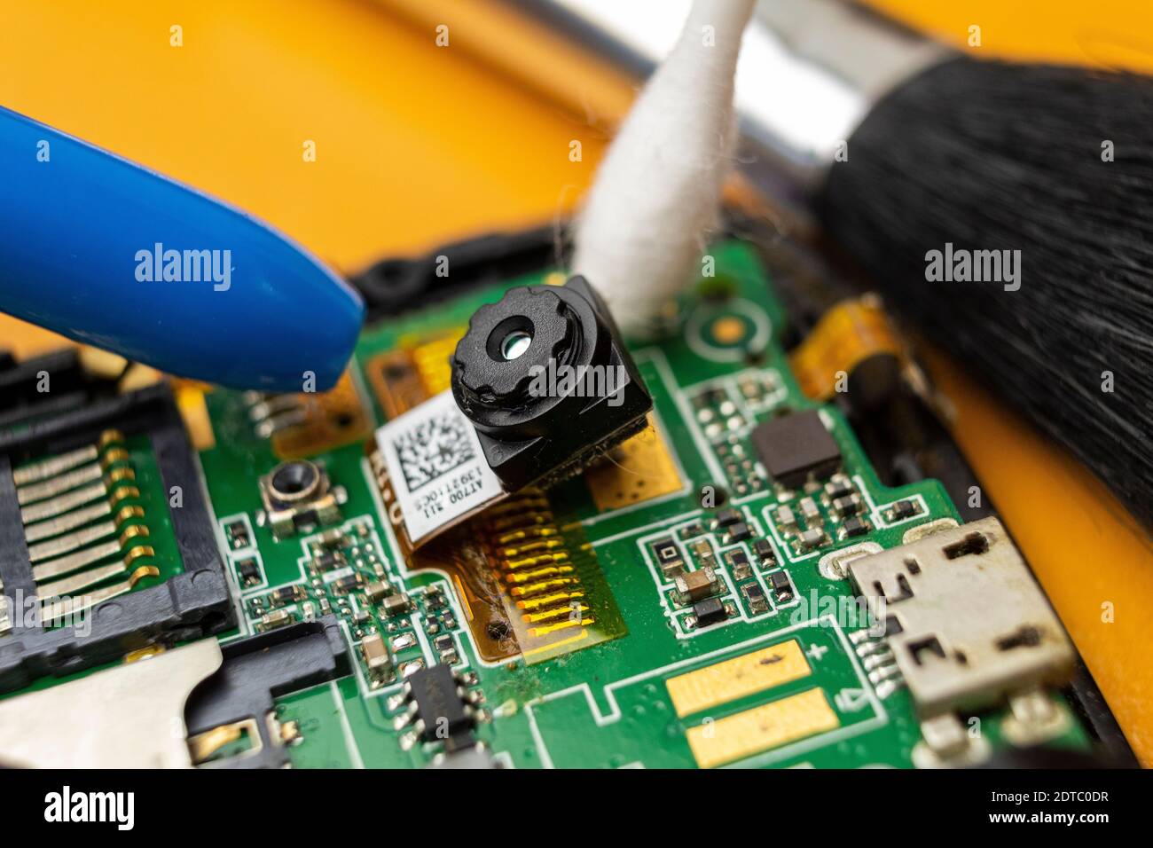 Mobile phone repair. Background and copy space Stock Photo - Alamy