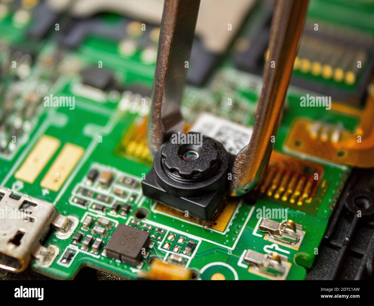 Mobile phone repair. Background and copy space Stock Photo - Alamy