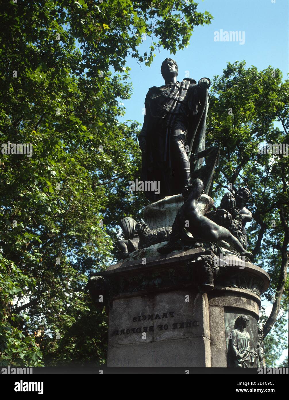 UK, England, London, Russel Square, Duke of Bedford Memorial Statue ...