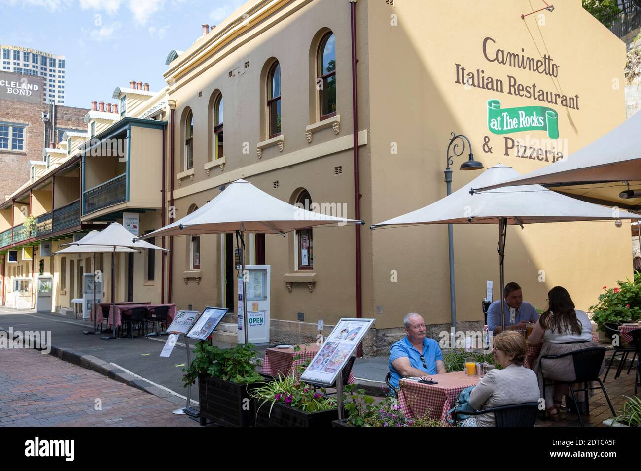 Italian restaurant with diners eating outside in the Rocks area of ...