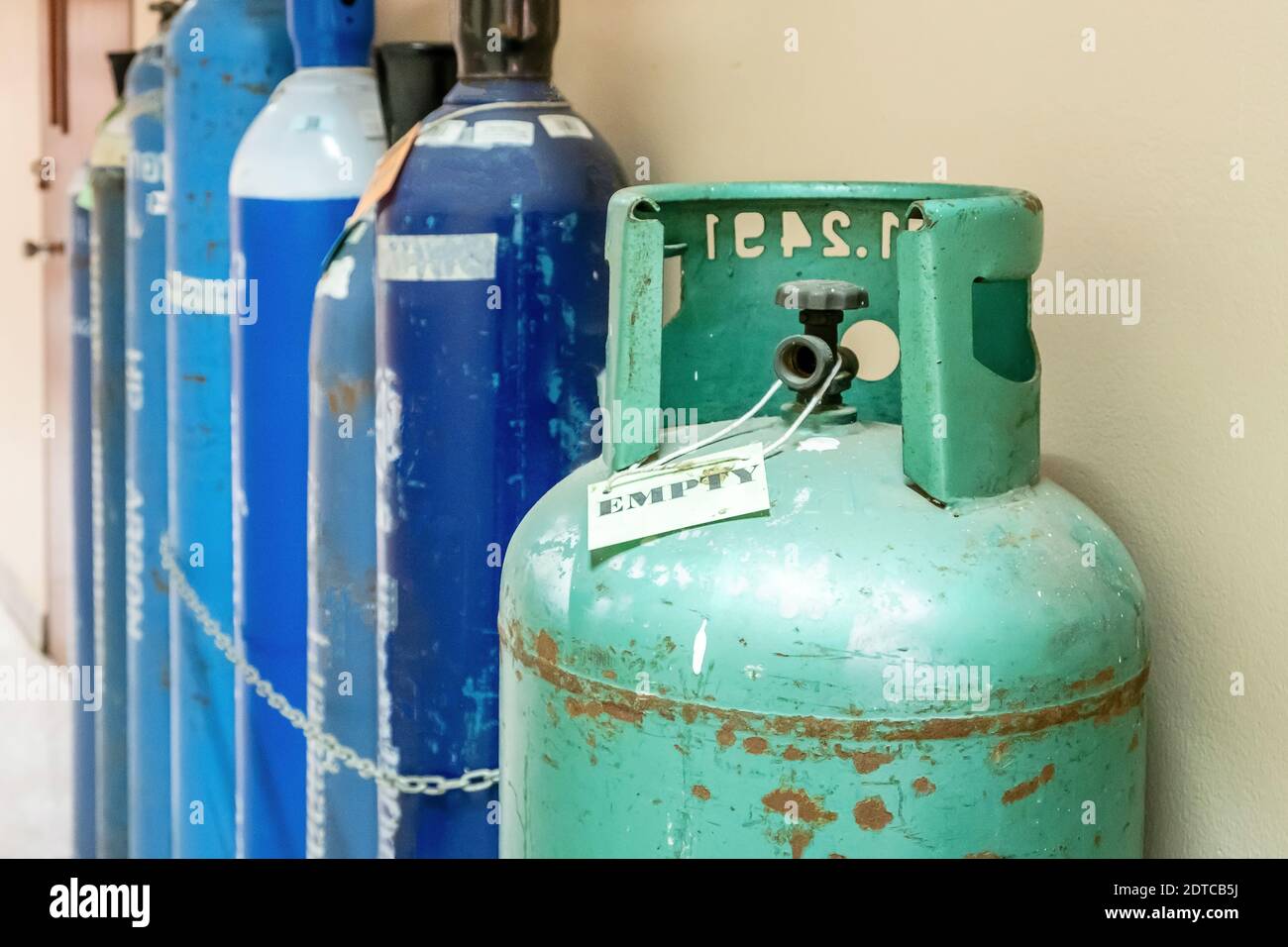 Old gas cylinder hi-res stock photography and images - Alamy