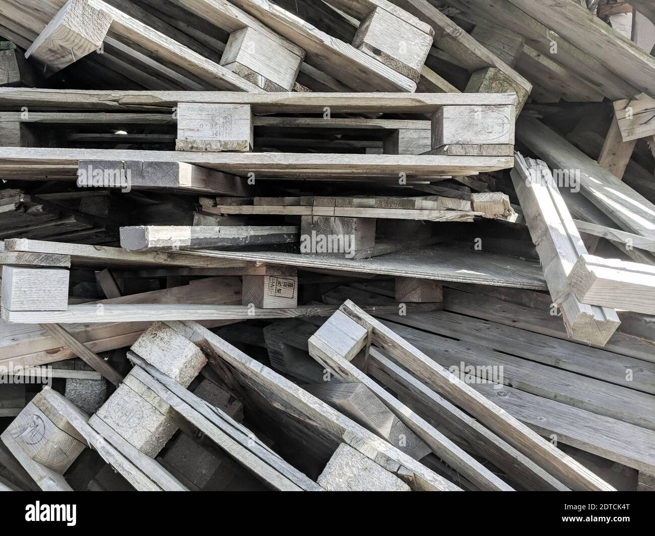 Cargo Pallets High Resolution Stock Photography and Images - Alamy