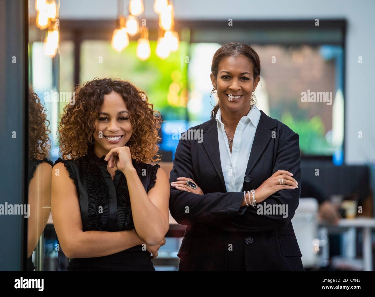 Portrait two african women in hi-res stock photography and images - Alamy