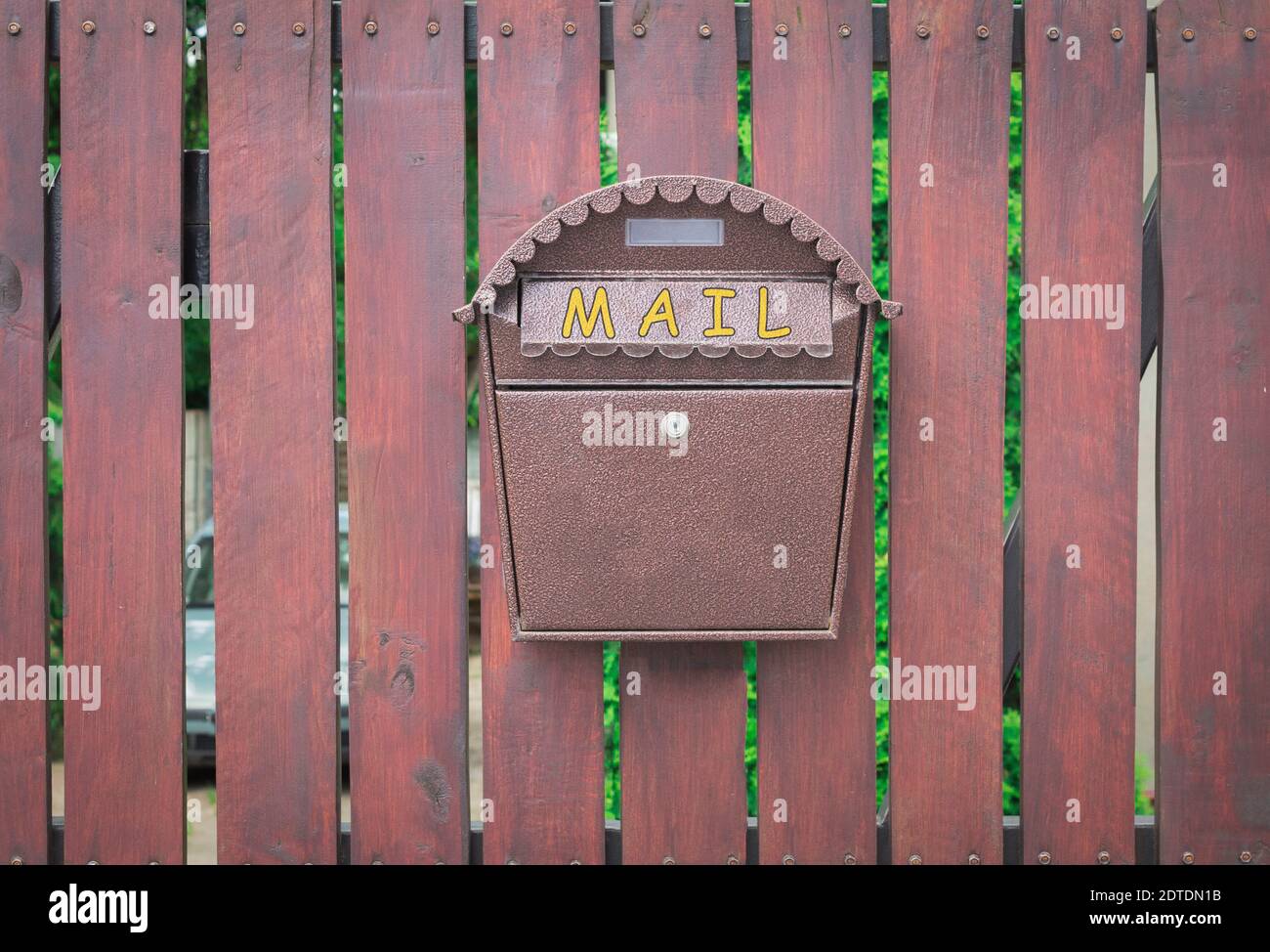 Box mailbox box tree hi-res stock photography and images - Alamy