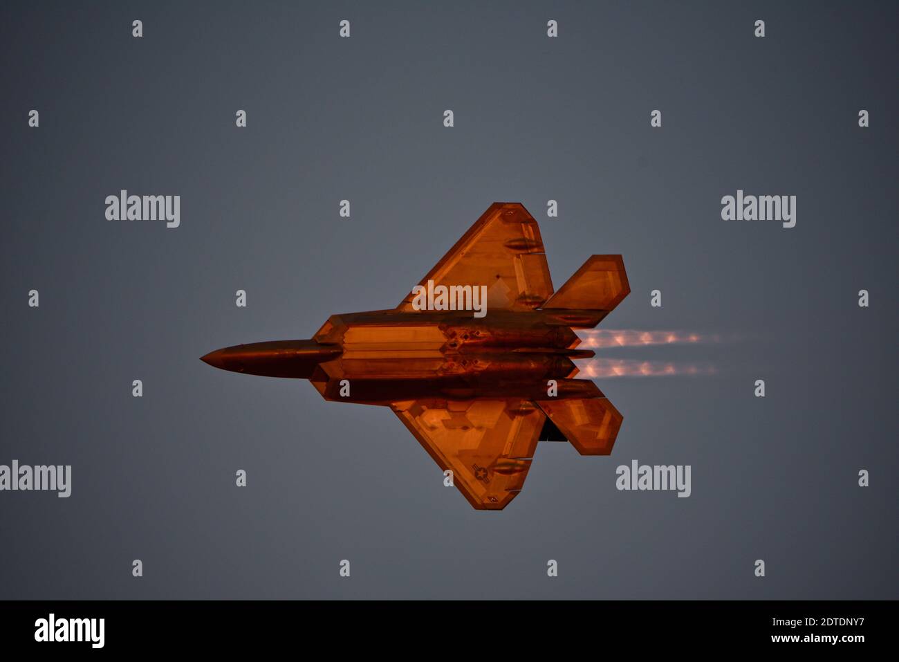 F-22 Raptor in flight demonstration featuring lethal capabilities of ...