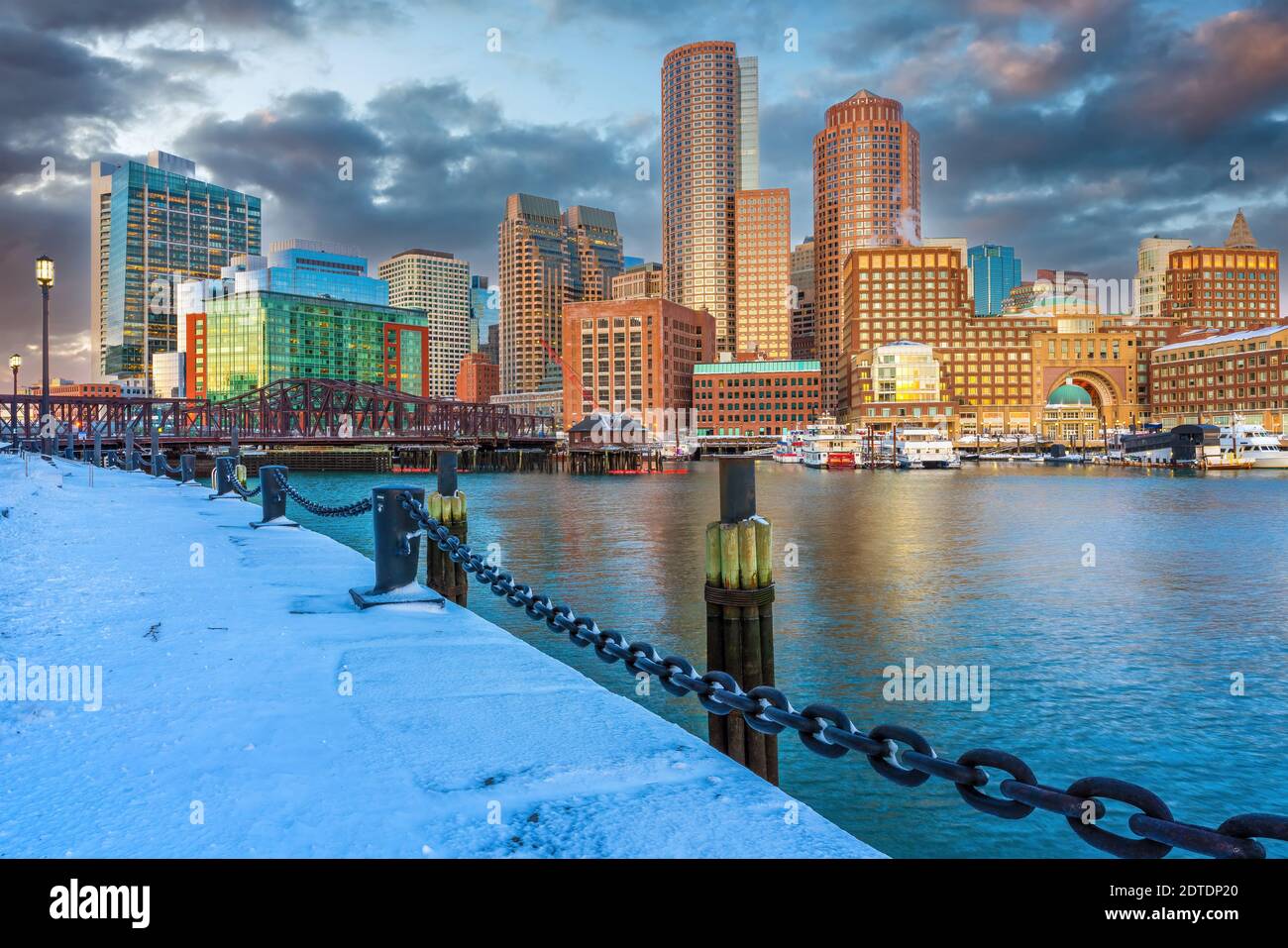 View on Boston city center at sunrise in winter Stock Photo - Alamy