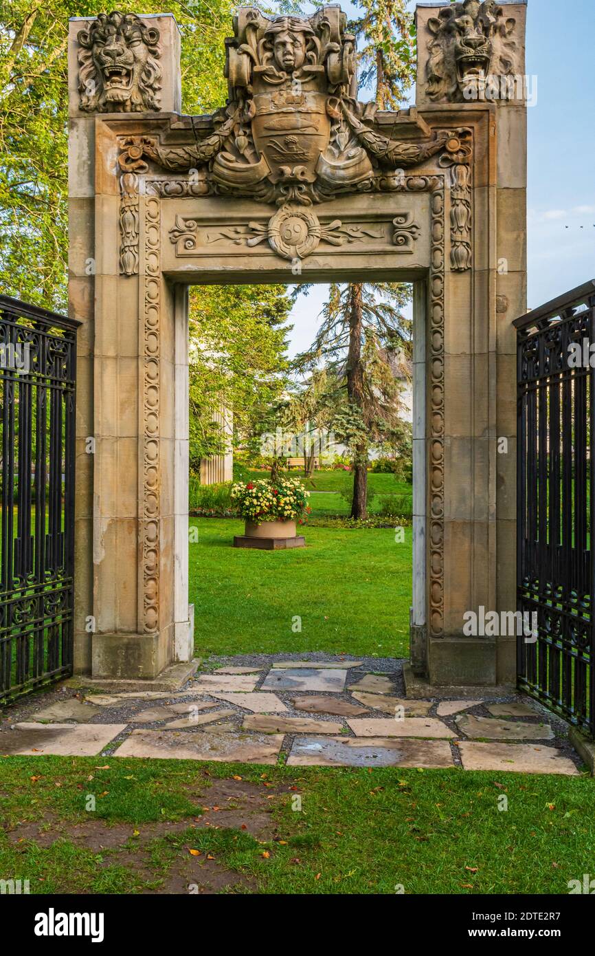 The Guild Park and Gardens Guildwood Park Guild Inn Estate Scarborough ...