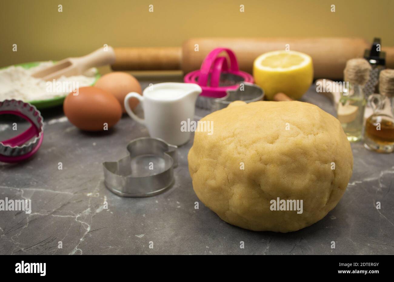 Shortbread dough hi-res stock photography and images - Alamy