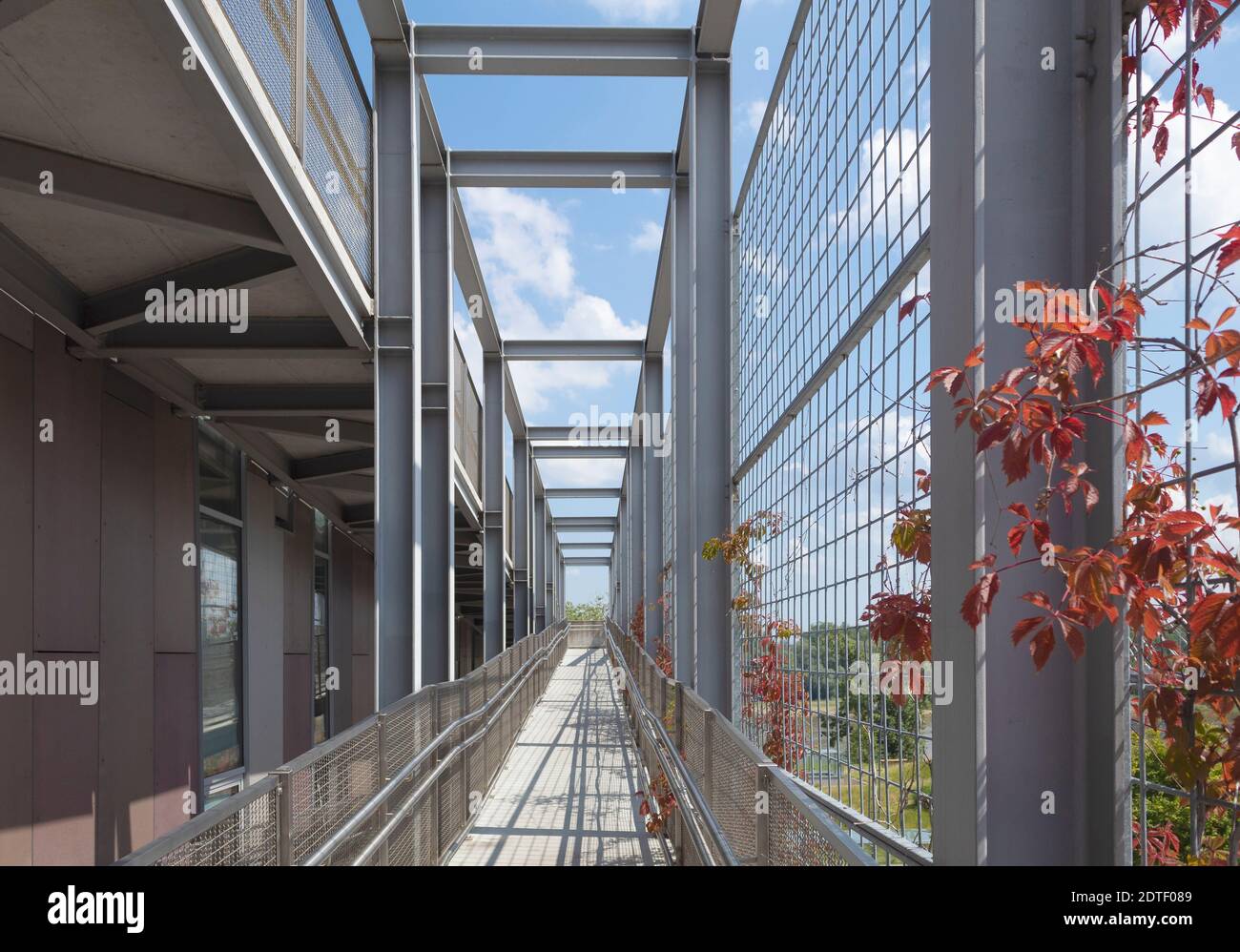 Long ramp hi-res stock photography and images - Alamy